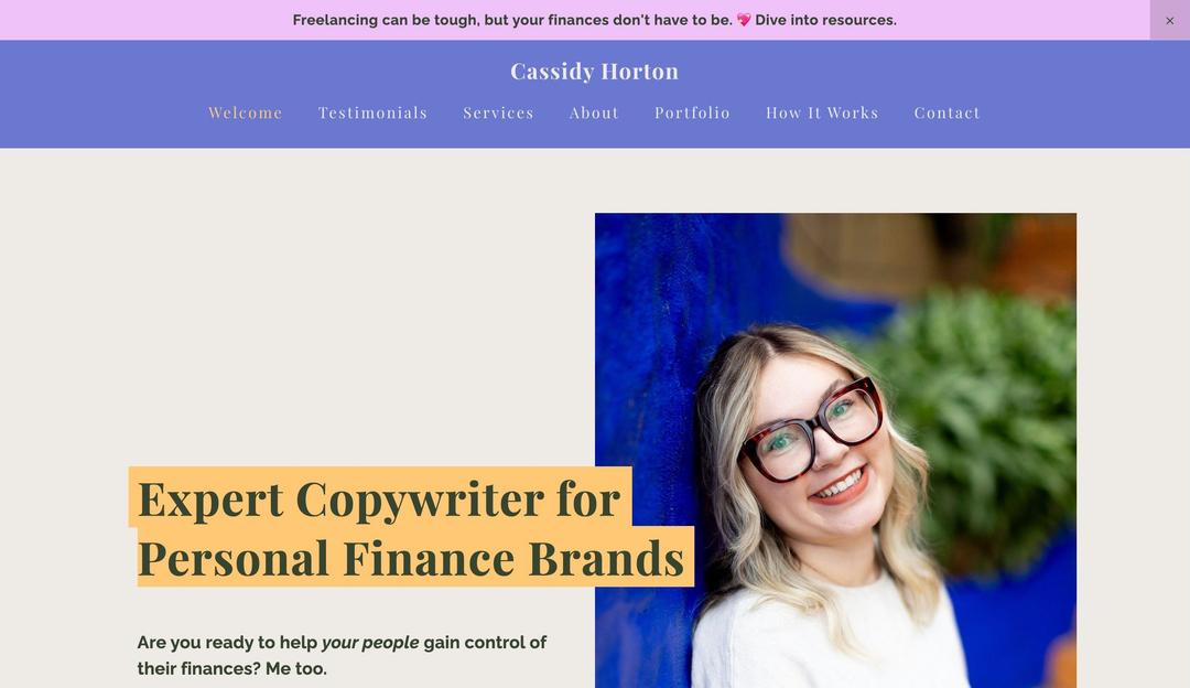 26 Best Writing Portfolio Examples for Inspiration